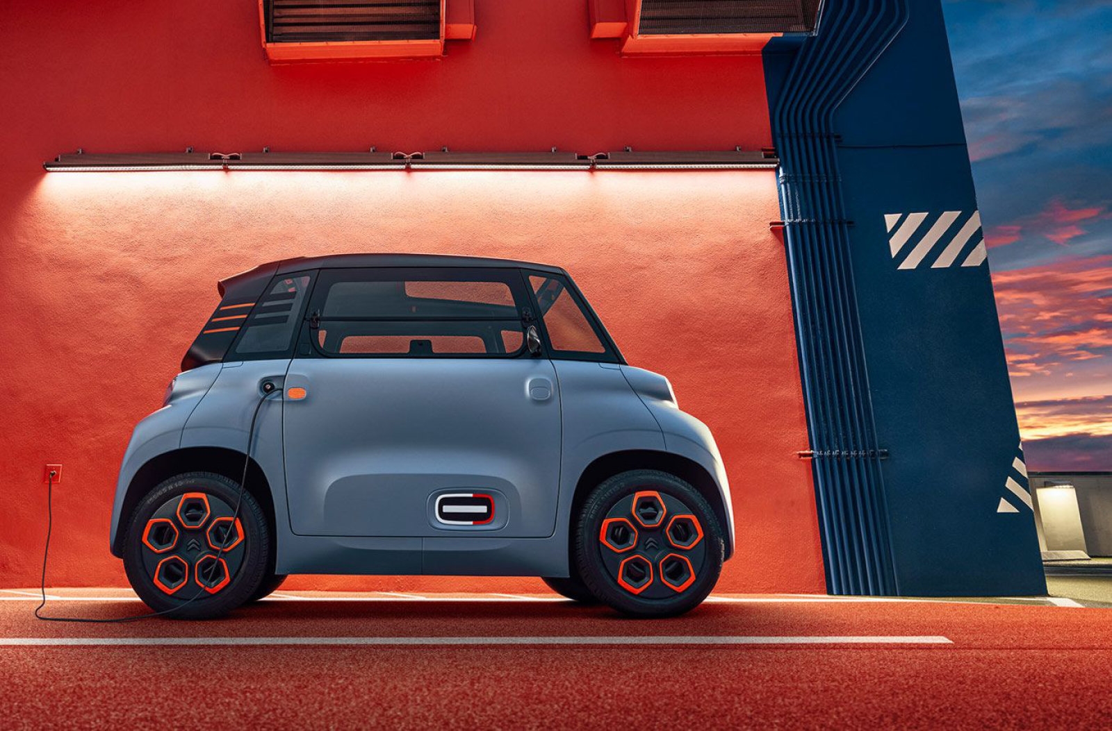 Citroën's new EV is a tiny two-seater that only costs $22 a month ...